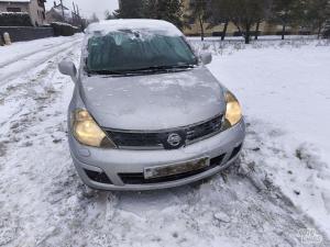 Nissan TIIDA 2008 Kauņa, ar dzinēja tilpumu 1.50 L un nobraukumu 260 tūkst. km par 400 €, foto 3 vietnē AUTOMOTO.COM.LV