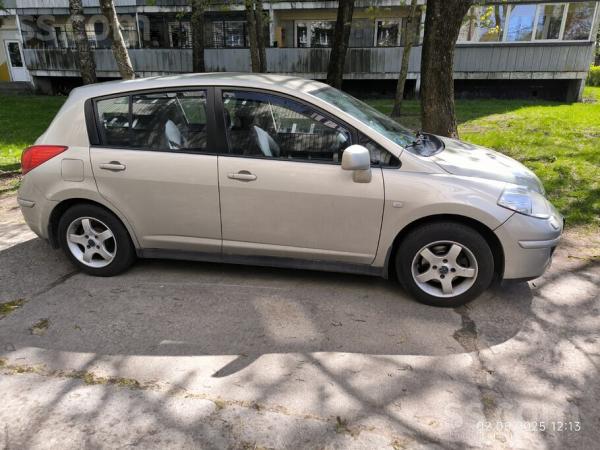 Nissan TIIDA 2008 Rīga, ar dzinēja tilpumu 1.60 L un nobraukumu 222 tūkst. km par 1800 €, foto 2 vietnē AUTOMOTO.COM.LV