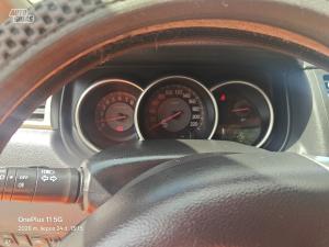 Nissan TIIDA 2008 in Kaunas, with an engine capacity of 1.60 L and mileage of 226 thousand km for 2200 €, photo 5 on AUTOMOTO.COM.LV
