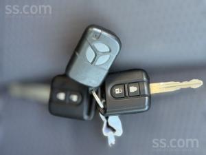 Nissan TIIDA 2008 Rīga, ar dzinēja tilpumu 1.60 L un nobraukumu 158 tūkst. km par 2200 €, foto 19 vietnē AUTOMOTO.COM.LV