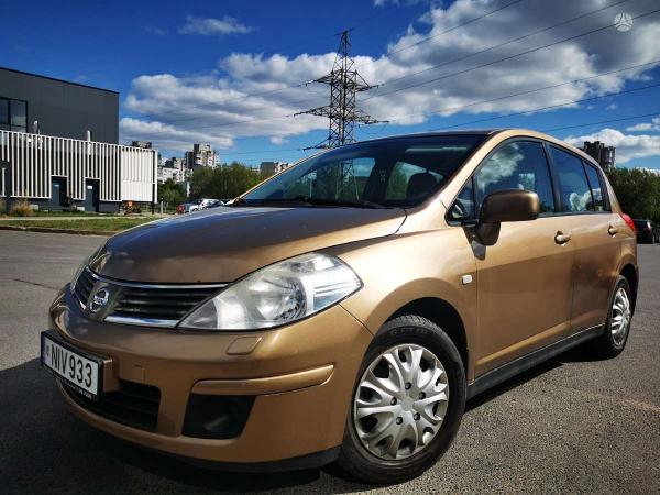 Yellow Nissan TIIDA 2008 in Vilnius, with an engine capacity of 1.60 L and mileage of 145 thousand km for 2995 €, photo 2 on AUTOMOTO.COM.LV