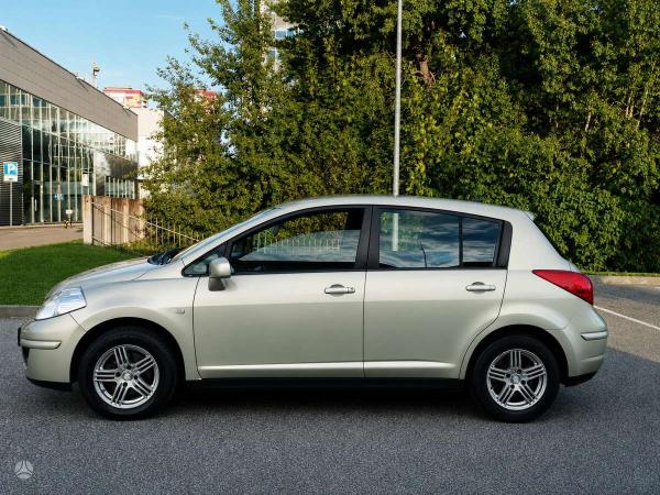 Dzeltens Nissan TIIDA 2008 Viļņa, ar dzinēja tilpumu 1.60 L un nobraukumu 200 tūkst. km par 1880 €, foto 8 vietnē AUTOMOTO.COM.LV