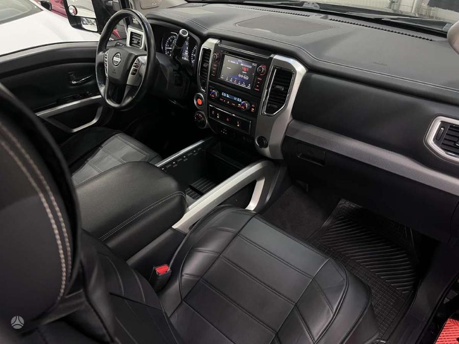 Melns Nissan Titan 2019 Viļņa, ar dzinēja tilpumu 4.98 L un nobraukumu 331 tūkst. km par 21990 €, foto 21 vietnē AUTOMOTO.COM.LV