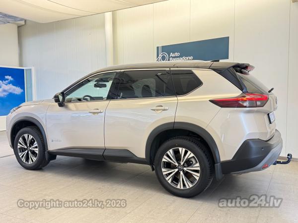 Smilšu krāsa Nissan X-Trail 2023 Tallina, ar dzinēja tilpumu 1.50 L un nobraukumu 90 tūkst. km par 32900 €, foto 4 vietnē AUTOMOTO.COM.LV
