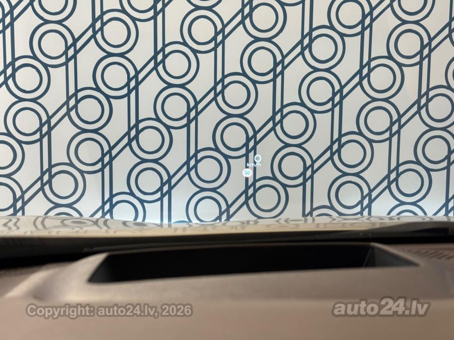 Beige Nissan X-Trail 2023 in Tallinn, with an engine capacity of 1.50 L and mileage of 90 thousand km for 32900 €, photo 10 on AUTOMOTO.COM.LV