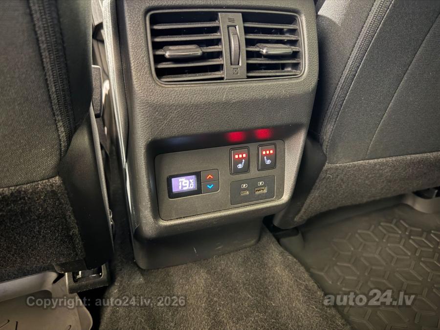 Beige Nissan X-Trail 2023 in Tallinn, with an engine capacity of 1.50 L and mileage of 90 thousand km for 32900 €, photo 24 on AUTOMOTO.COM.LV