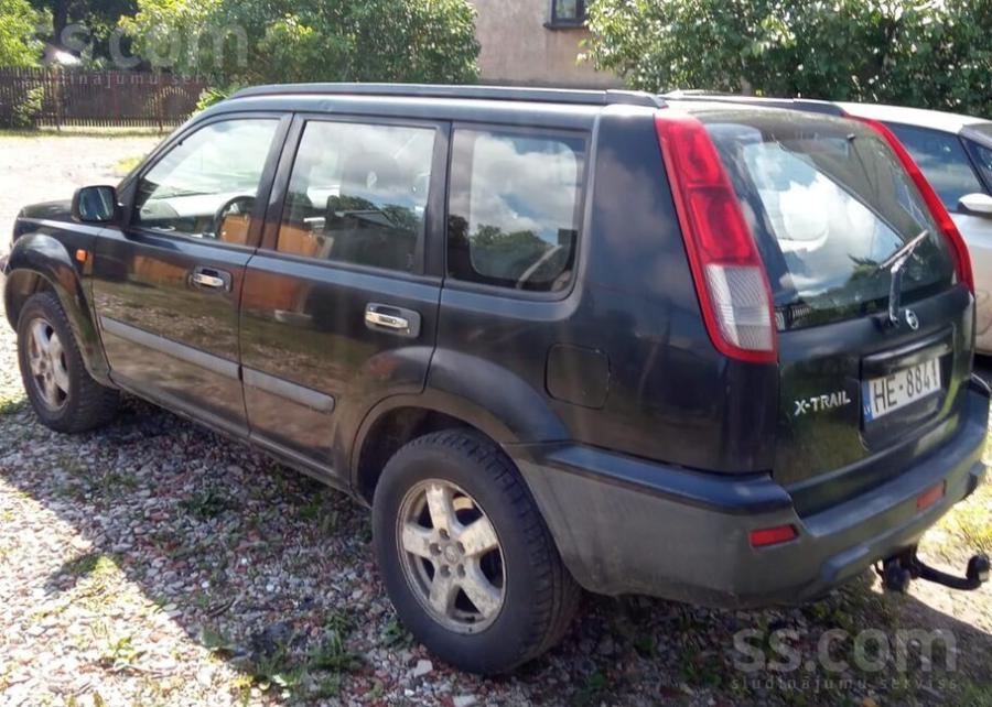 Melns Nissan X-Trail 2002 Rīga, ar dzinēja tilpumu 2.00 L un nobraukumu 408 tūkst. km par 1650 €, foto 3 vietnē AUTOMOTO.COM.LV