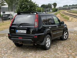 Melns Nissan X-Trail 2002 Viļņa, ar dzinēja tilpumu 2.18 L un nobraukumu 273 tūkst. km par 1650 €, foto 5 vietnē AUTOMOTO.COM.LV