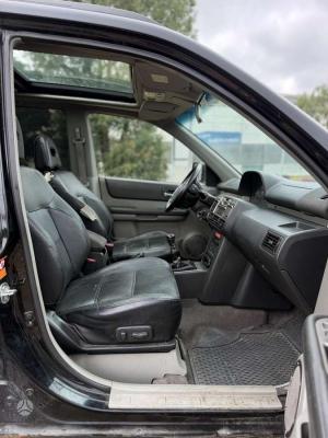 Melns Nissan X-Trail 2002 Viļņa, ar dzinēja tilpumu 2.18 L un nobraukumu 273 tūkst. km par 1650 €, foto 10 vietnē AUTOMOTO.COM.LV