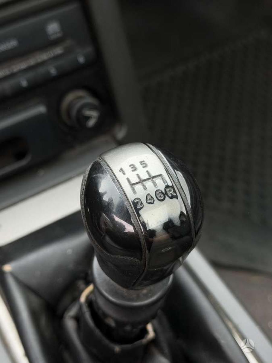Melns Nissan X-Trail 2002 Viļņa, ar dzinēja tilpumu 2.18 L un nobraukumu 273 tūkst. km par 1650 €, foto 16 vietnē AUTOMOTO.COM.LV