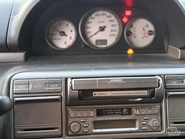Black Nissan X-Trail 2002 in Vilnius, with an engine capacity of 2.20 L and mileage of 301 thousand km for 1700 €, photo 9 on AUTOMOTO.COM.LV