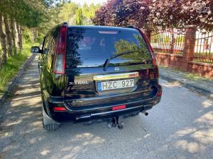 Melns Nissan X-Trail 2002 Viļņa, ar dzinēja tilpumu 2.20 L un nobraukumu 357 tūkst. km par 1750 €, foto 7 vietnē AUTOMOTO.COM.LV