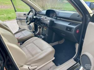 Black Nissan X-Trail 2002 in Vilnius, with an engine capacity of 2.20 L and mileage of 357 thousand km for 1600 €, photo 15 on AUTOMOTO.COM.LV
