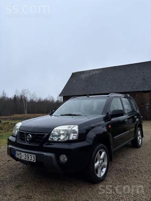 Black Nissan X-Trail 2003 in Daugavpils, with an engine capacity of 2.20 L and mileage of 342 thousand km for 1600 €, photo  on AUTOMOTO.COM.LV
