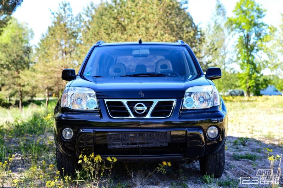 Melns Nissan X-Trail 2003 Kretinga, ar dzinēja tilpumu 2.50 L un nobraukumu 172 tūkst. km par 3850 €, foto 4 vietnē AUTOMOTO.COM.LV