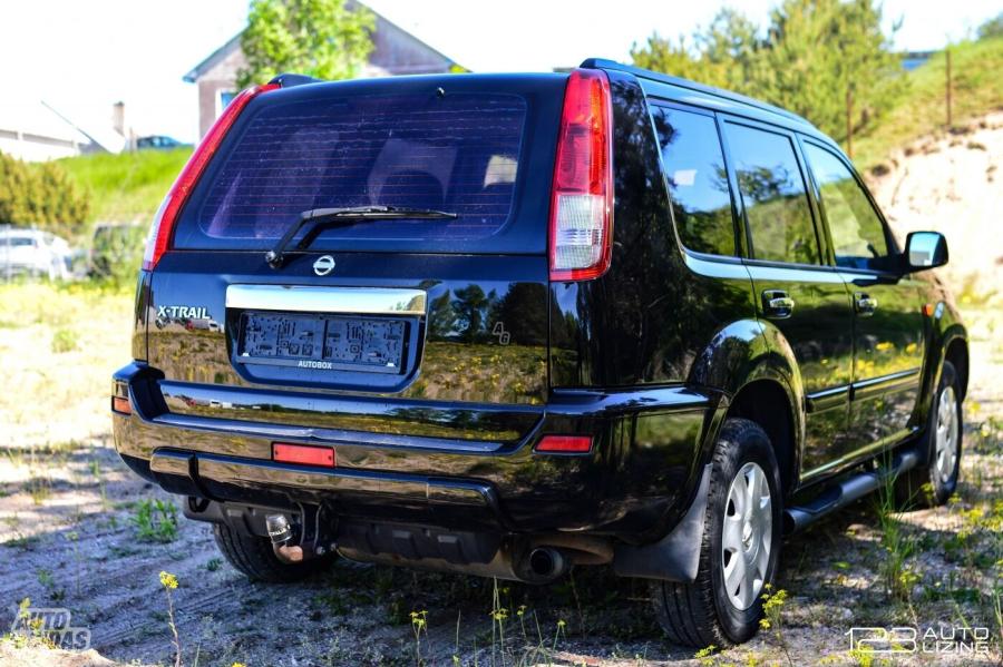 Melns Nissan X-Trail 2003 Kretinga, ar dzinēja tilpumu 2.50 L un nobraukumu 172 tūkst. km par 3850 €, foto 6 vietnē AUTOMOTO.COM.LV