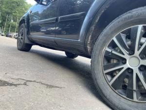 Black Nissan X-Trail 2003 in Jurmala, with an engine capacity of 2.20 L and mileage of 284 thousand km for 890 €, photo 5 on AUTOMOTO.COM.LV