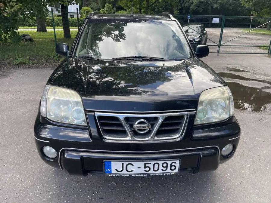 Black Nissan X-Trail 2003 in Jurmala, with an engine capacity of 2.20 L and mileage of 284 thousand km for 890 €, photo 11 on AUTOMOTO.COM.LV