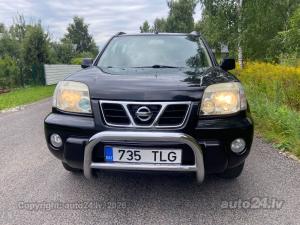Black Nissan X-Trail 2003 in Tartu, with an engine capacity of 2.20 L and mileage of 0 thousand km for 3490 €, photo 3 on AUTOMOTO.COM.LV
