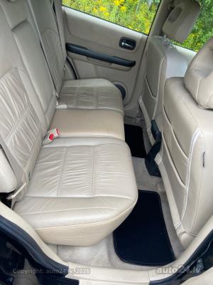 Black Nissan X-Trail 2003 in Tartu, with an engine capacity of 2.20 L and mileage of 0 thousand km for 3490 €, photo 11 on AUTOMOTO.COM.LV