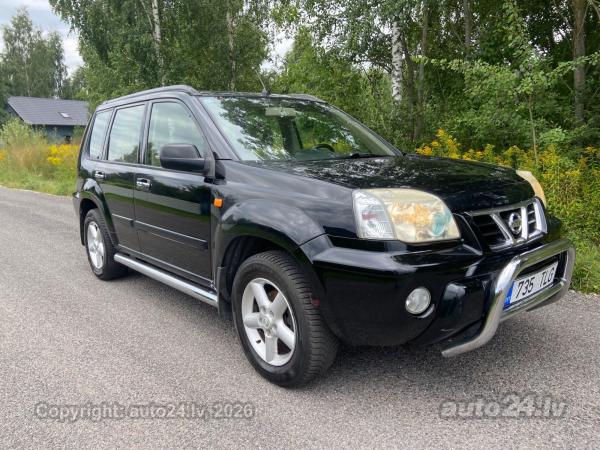 Nissan X-Trail 2003 Tartu vietnē Melns Nissan X-Trail 2003 Tartu, ar dzinēja tilpumu 2.20 L un nobraukumu 0 tūkst. km par 3490 €, foto 4 vietnē AUTOMOTO.COM.LV