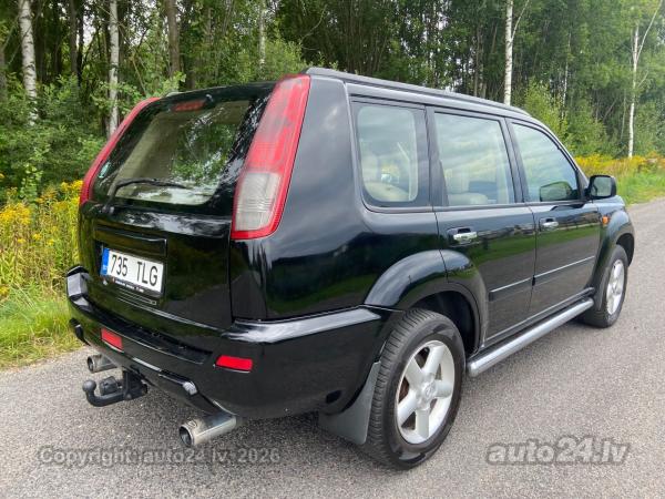 Nissan X-Trail 2003 Tartu vietnē Melns Nissan X-Trail 2003 Tartu, ar dzinēja tilpumu 2.20 L un nobraukumu 0 tūkst. km par 3490 €, foto 6 vietnē AUTOMOTO.COM.LV