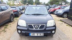 Black Nissan X-Trail 2003 in Riga, with an engine capacity of 2.20 L and mileage of 259 thousand km for 1600 €, photo 6 on AUTOMOTO.COM.LV