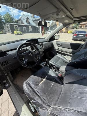 Melns Nissan X-Trail 2004 Rīga, ar dzinēja tilpumu 2.20 L un nobraukumu 472 tūkst. km par 500 €, foto 6 vietnē AUTOMOTO.COM.LV