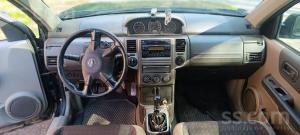 Black Nissan X-Trail 2004 in Limbazi, with an engine capacity of 2.20 L and mileage of 245 thousand km for 1000 €, photo 4 on AUTOMOTO.COM.LV