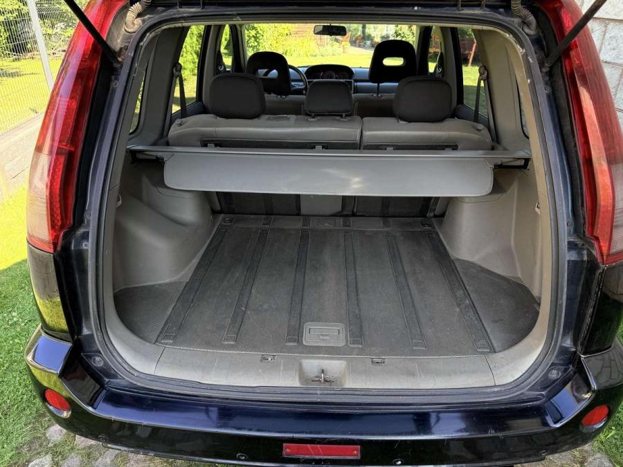 Melns Nissan X-Trail 2004 Jonava, ar dzinēja tilpumu 2.18 L un nobraukumu 277 tūkst. km par 1950 €, foto 20 vietnē AUTOMOTO.COM.LV