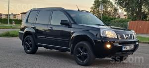 Black Nissan X-Trail 2004 in Riga, with an engine capacity of 2.20 L and mileage of 263 thousand km for 2350 €, photo  on AUTOMOTO.COM.LV