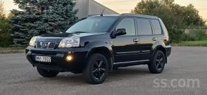 Black Nissan X-Trail 2004 in Riga, with an engine capacity of 2.20 L and mileage of 263 thousand km for 2600 €, photo 5 on AUTOMOTO.COM.LV