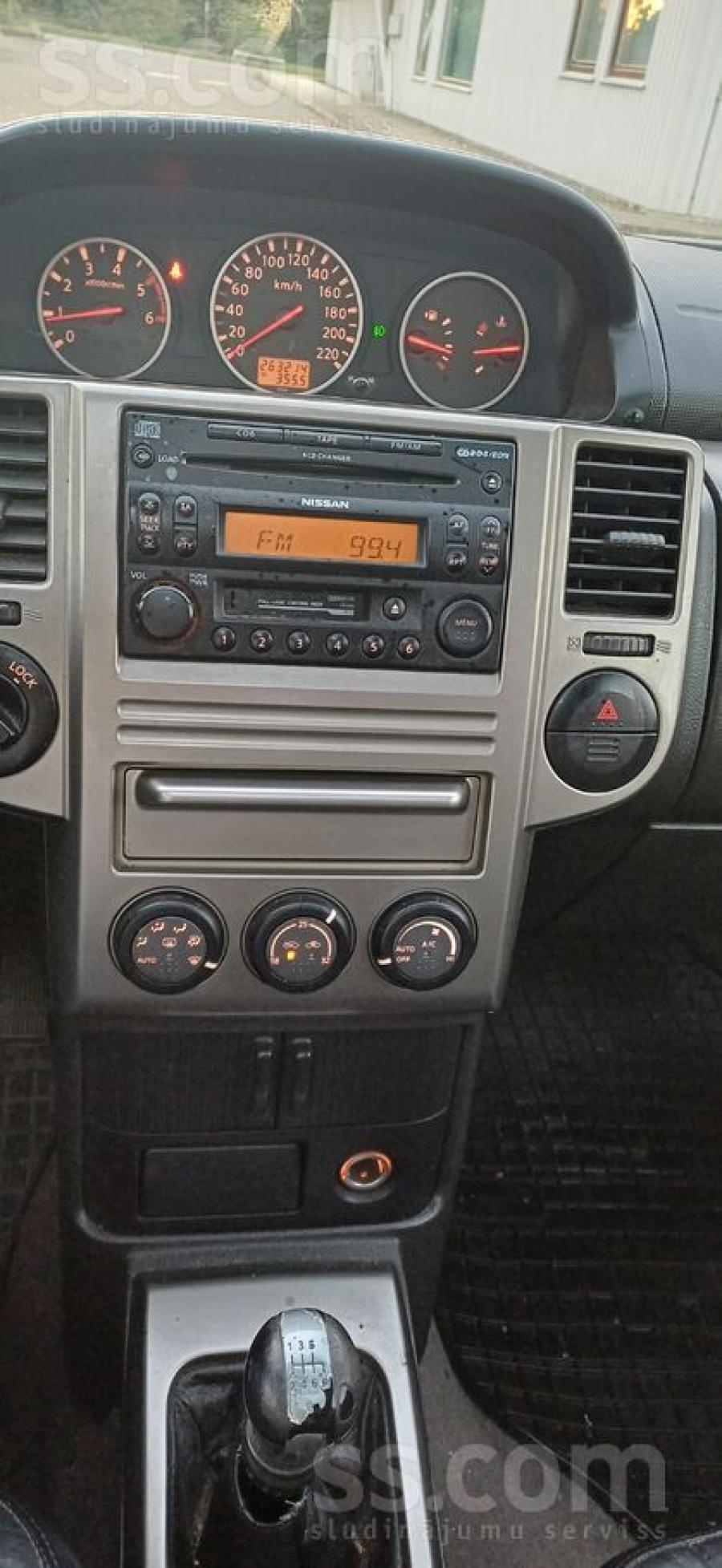 Black Nissan X-Trail 2004 in Riga, with an engine capacity of 2.20 L and mileage of 263 thousand km for 2600 €, photo 21 on AUTOMOTO.COM.LV