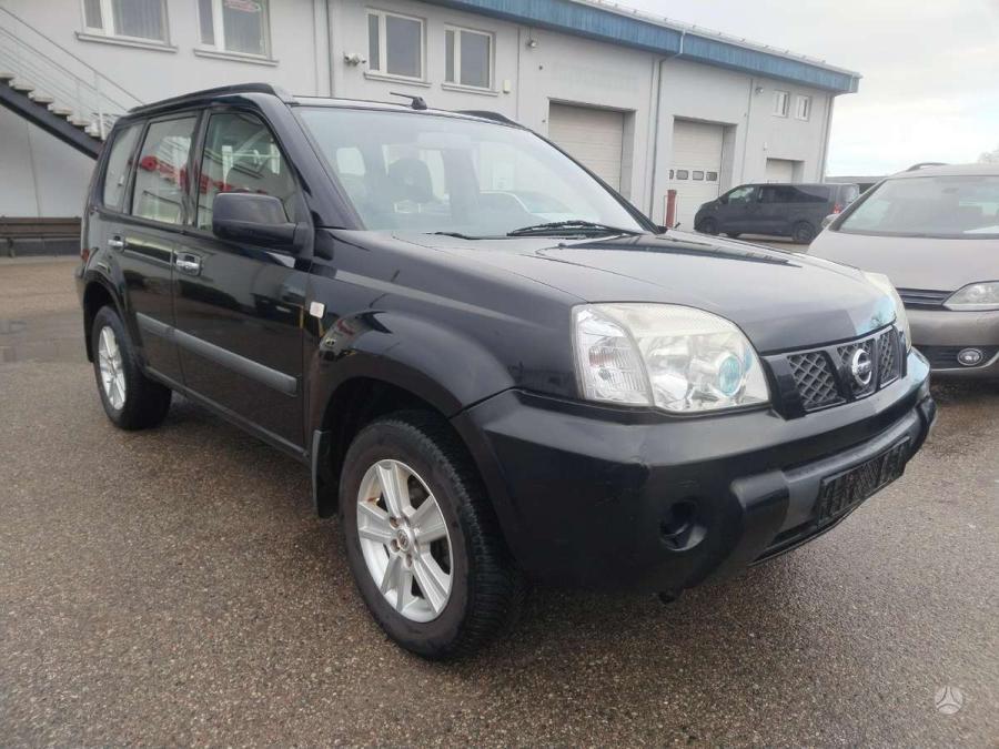 Melns Nissan X-Trail 2005 Marijampole, ar dzinēja tilpumu 2.00 L un nobraukumu 209 tūkst. km par 3199 €, foto 3 vietnē AUTOMOTO.COM.LV