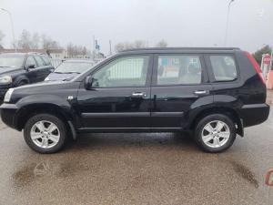 Melns Nissan X-Trail 2005 Marijampole, ar dzinēja tilpumu 2.00 L un nobraukumu 209 tūkst. km par 3199 €, foto 8 vietnē AUTOMOTO.COM.LV