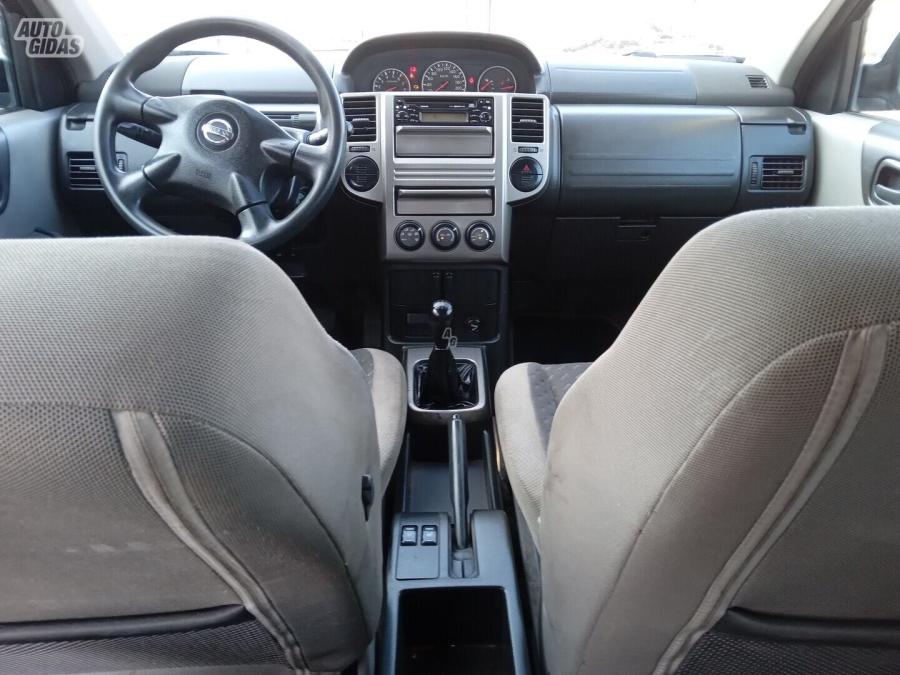 Melns Nissan X-Trail 2005 Šauļi, ar dzinēja tilpumu 2.00 L un nobraukumu 345 tūkst. km par 1280 €, foto 14 vietnē AUTOMOTO.COM.LV