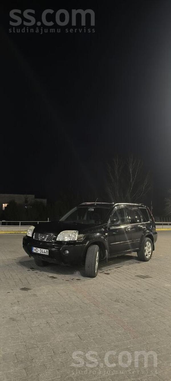 Melns Nissan X-Trail 2005 Rīga, ar dzinēja tilpumu 2.20 L un nobraukumu 314 tūkst. km par 3000 €, foto 1 vietnē AUTOMOTO.COM.LV