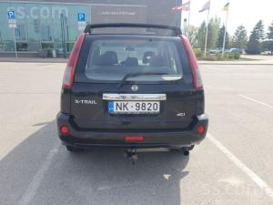 Black Nissan X-Trail 2005 in Riga, with an engine capacity of 2.20 L and mileage of 273 thousand km for 4500 €, photo 3 on AUTOMOTO.COM.LV