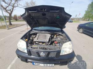 Black Nissan X-Trail 2005 in Riga, with an engine capacity of 2.20 L and mileage of 273 thousand km for 4500 €, photo 31 on AUTOMOTO.COM.LV