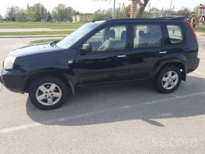 Black Nissan X-Trail 2005 in Riga, with an engine capacity of 2.20 L and mileage of 273 thousand km for 4500 €, photo 32 on AUTOMOTO.COM.LV