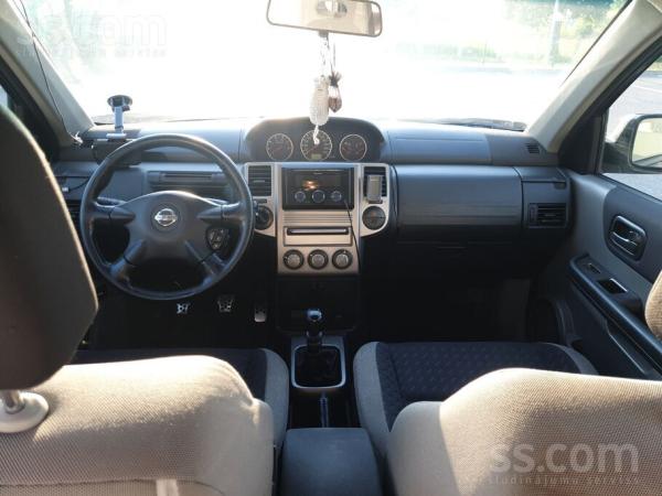 Melns Nissan X-Trail 2005 Rīga, ar dzinēja tilpumu 2.20 L un nobraukumu 276 tūkst. km par 3900 €, foto 8 vietnē AUTOMOTO.COM.LV