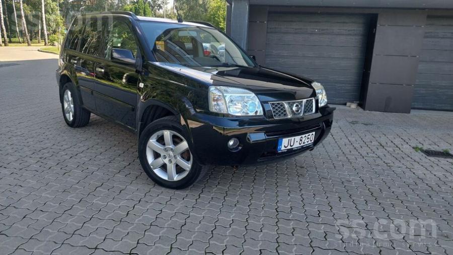 Black Nissan X-Trail 2005 in Riga, with an engine capacity of 2.20 L and mileage of 243 thousand km for 3500 €, photo 18 on AUTOMOTO.COM.LV