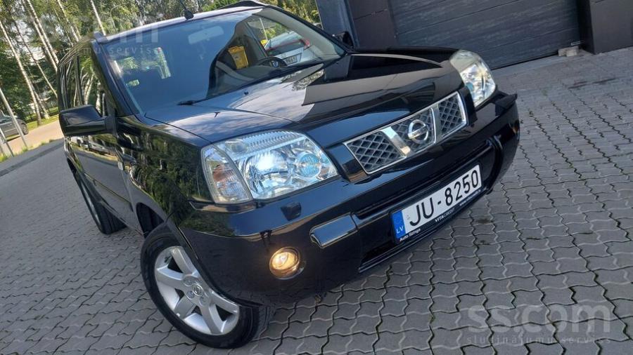 Black Nissan X-Trail 2005 in Riga, with an engine capacity of 2.20 L and mileage of 243 thousand km for 3500 €, photo 30 on AUTOMOTO.COM.LV