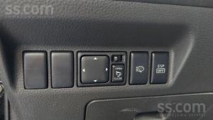 Black Nissan X-Trail 2005 in Riga, with an engine capacity of 2.20 L and mileage of 243 thousand km for 3500 €, photo 36 on AUTOMOTO.COM.LV