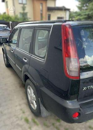 Black Nissan X-Trail 2005 in Vilnius, with an engine capacity of 2.18 L and mileage of 239 thousand km for 1300 €, photo 7 on AUTOMOTO.COM.LV