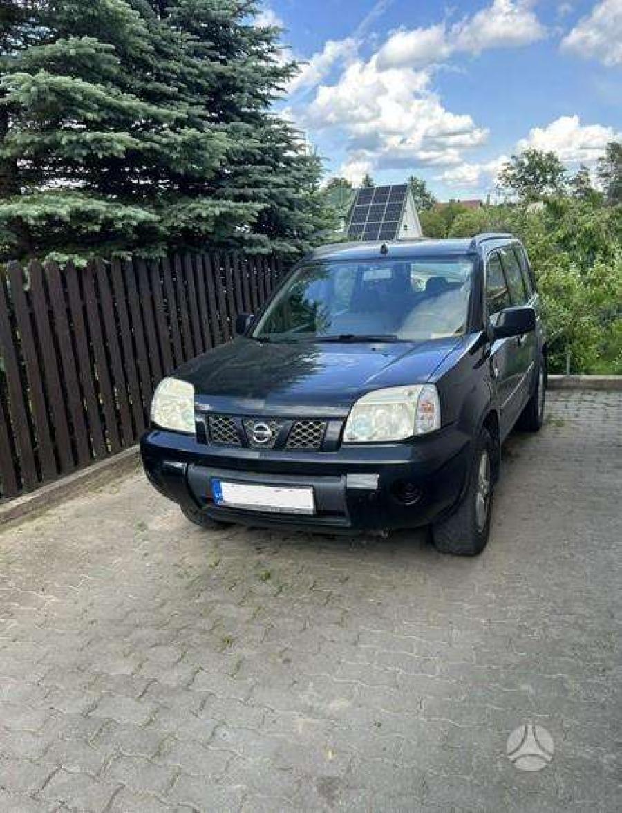 Black Nissan X-Trail 2005 in Vilnius, with an engine capacity of 2.18 L and mileage of 239 thousand km for 1300 €, photo 13 on AUTOMOTO.COM.LV