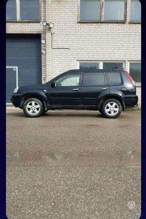 Black Nissan X-Trail 2005 in Anyksciai, with an engine capacity of 2.18 L and mileage of 273 thousand km for 1500 €, photo  on AUTOMOTO.COM.LV