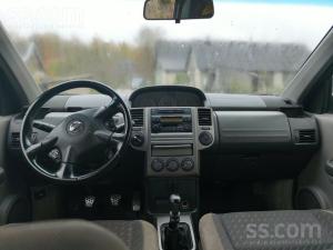Melns Nissan X-Trail 2005 Rēzekne, ar dzinēja tilpumu 2.50 L un nobraukumu 324 tūkst. km par 750 €, foto 9 vietnē AUTOMOTO.COM.LV