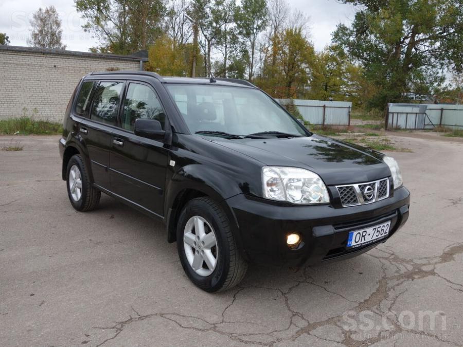 Черный Ниссан ИксТрейл 2005 в Рига, объемом двигателя 2.20 л и пробегом 297 тыс. км за 2650 €, фото 16 на AUTOMOTO.COM.LV