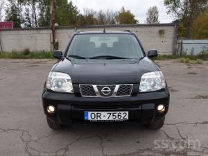 Черный Ниссан ИксТрейл 2005 в Рига, объемом двигателя 2.20 л и пробегом 297 тыс. км за 2650 €, фото 21 на AUTOMOTO.COM.LV